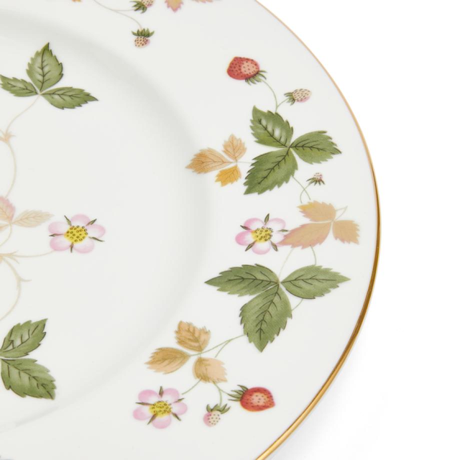 Wild Strawberry Plate 27cm - Wedgwood®